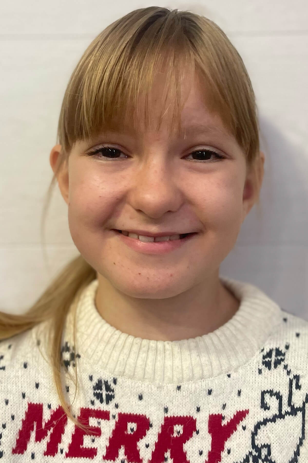 Milana aus Belarus/Weißrussland - To All Nations